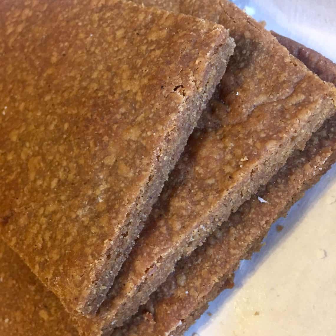 Ginger Shortbread - FlyPeachPie