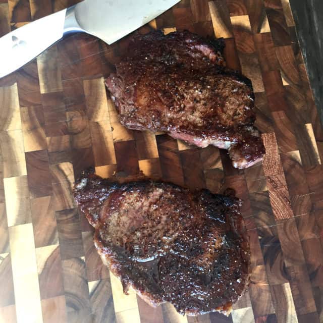 How To Cook An Amazing Steak At Home! - FlyPeachPie