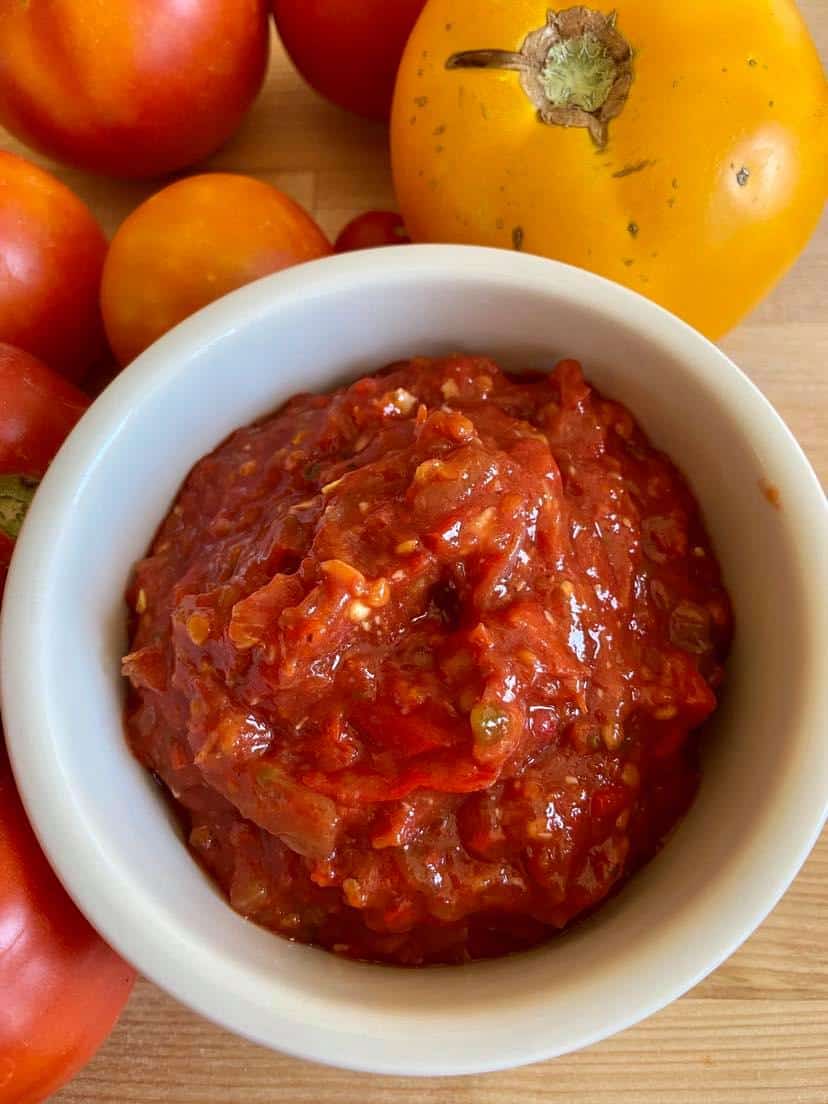 Smoked Sheet Pan Salsa - FlyPeachPie