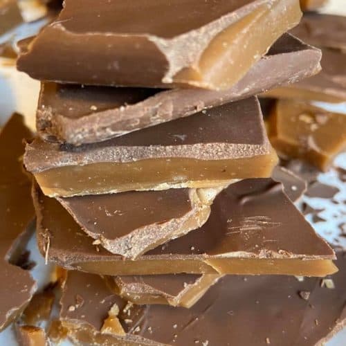 Homemade Toffee - FlyPeachPie