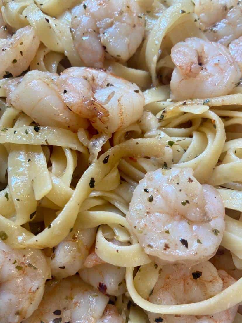 Wineless Shrimp Scampi Recipe - FlyPeachPie