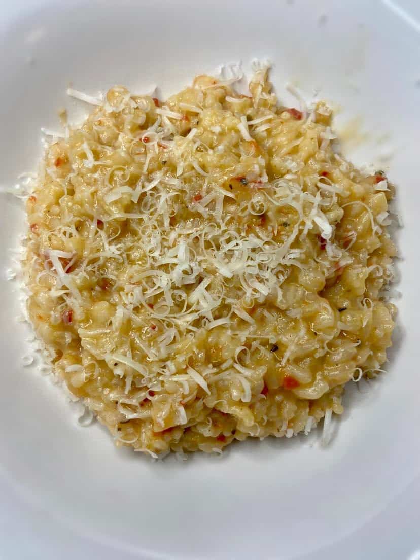 Roasted Red Pepper Pesto Risotto - FlyPeachPie