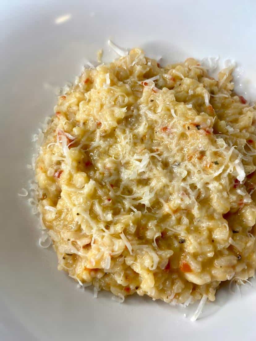 Roasted Red Pepper Pesto Risotto - FlyPeachPie