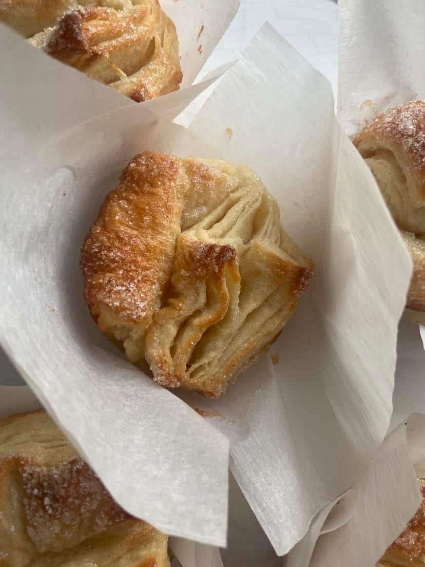 Kouign Amann Pastry Recipe - FlyPeachPie