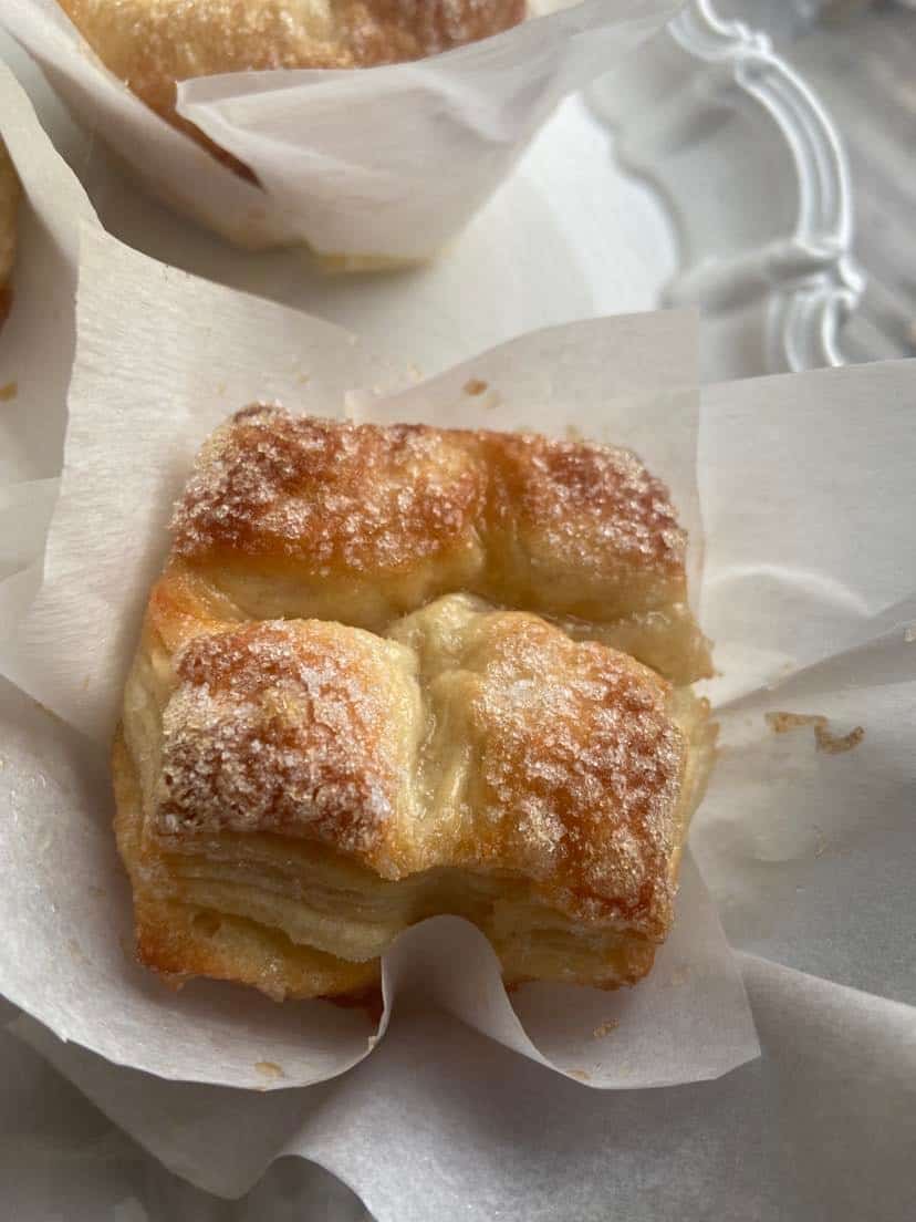 Kouign Amann Pastry Recipe - FlyPeachPie