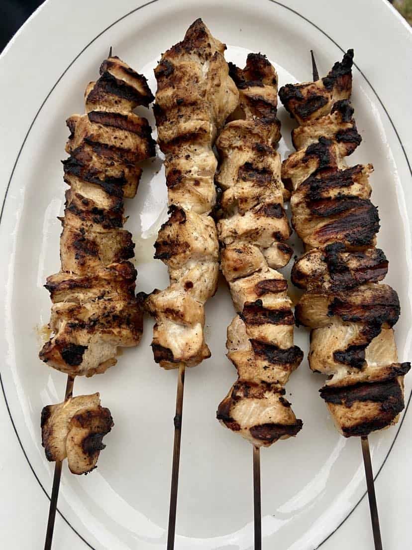 Yogurt Marinated Chicken Kabobs - FlyPeachPie