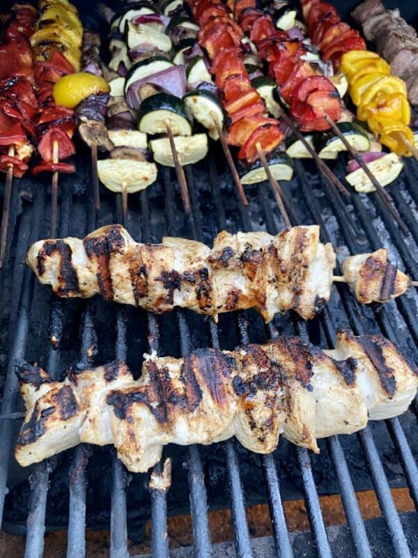 Yogurt Marinated Chicken Kabobs - FlyPeachPie