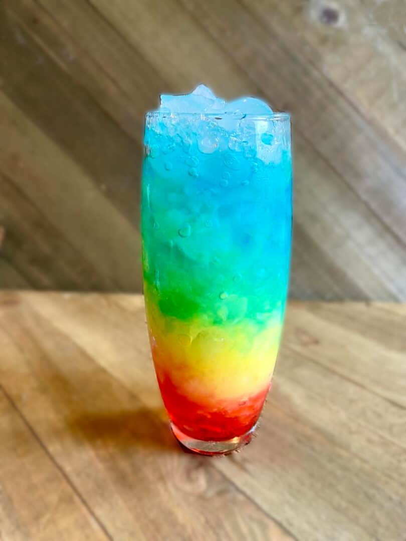 Rainbow Paradise Mocktail Recipe - FlyPeachPie