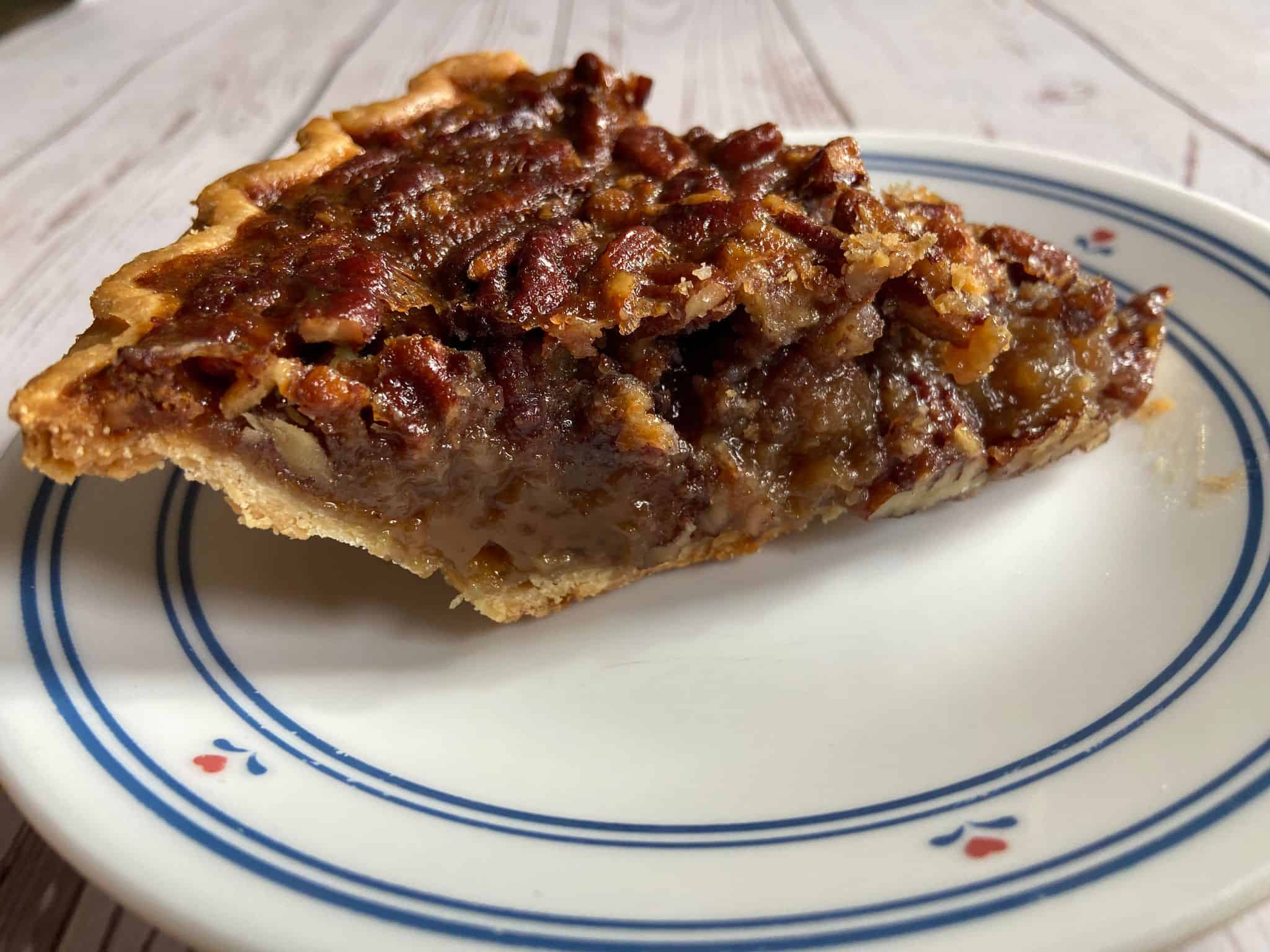 Brown Sugar Pecan Pie Recipe - FlyPeachPie